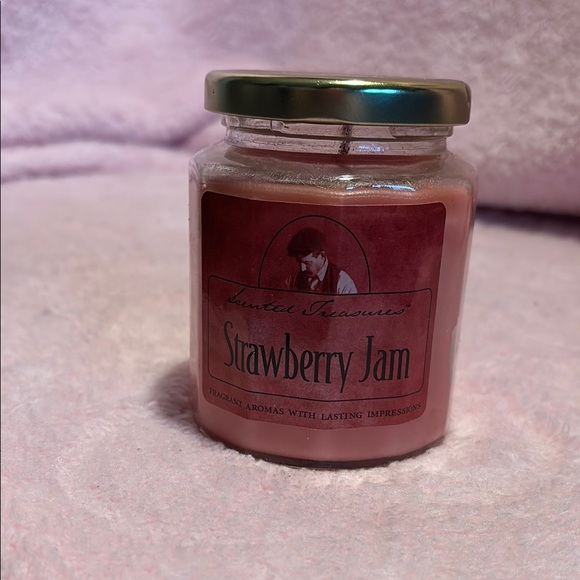 Scented Treasures | Accents | Nwot Pink Strawberry Jam Candle Holder ...